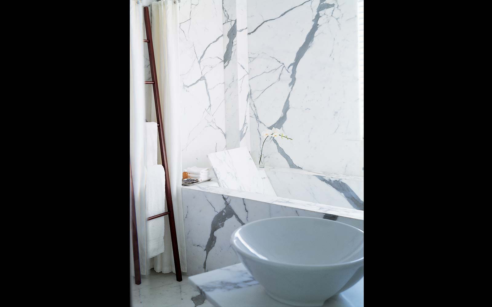 Anda Andrei Design | Delano