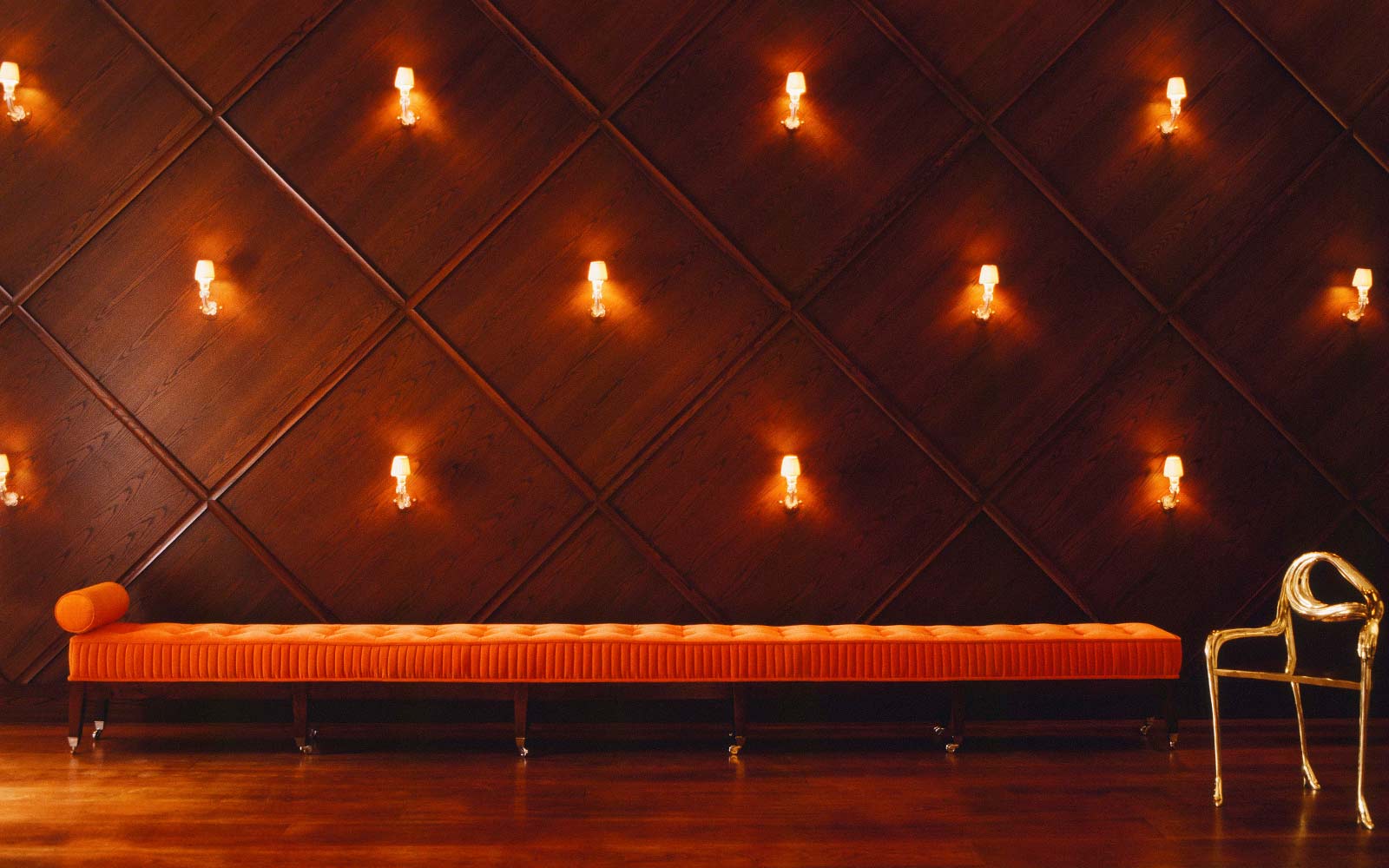 Anda Andrei Design | Delano